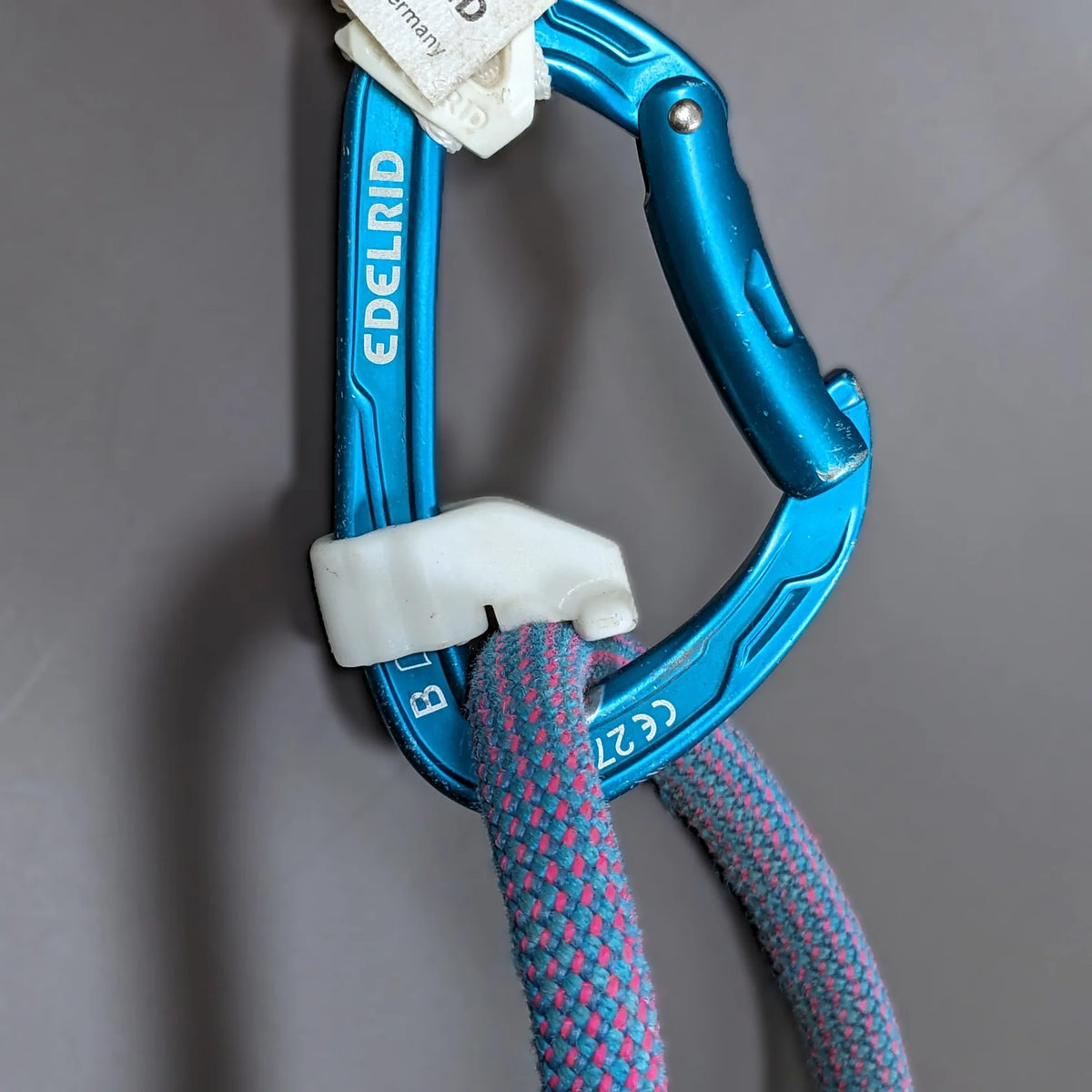 Soft-Cinch - Lead Rope Solo Backfeed Preventer (5-pack) – Neptune ...